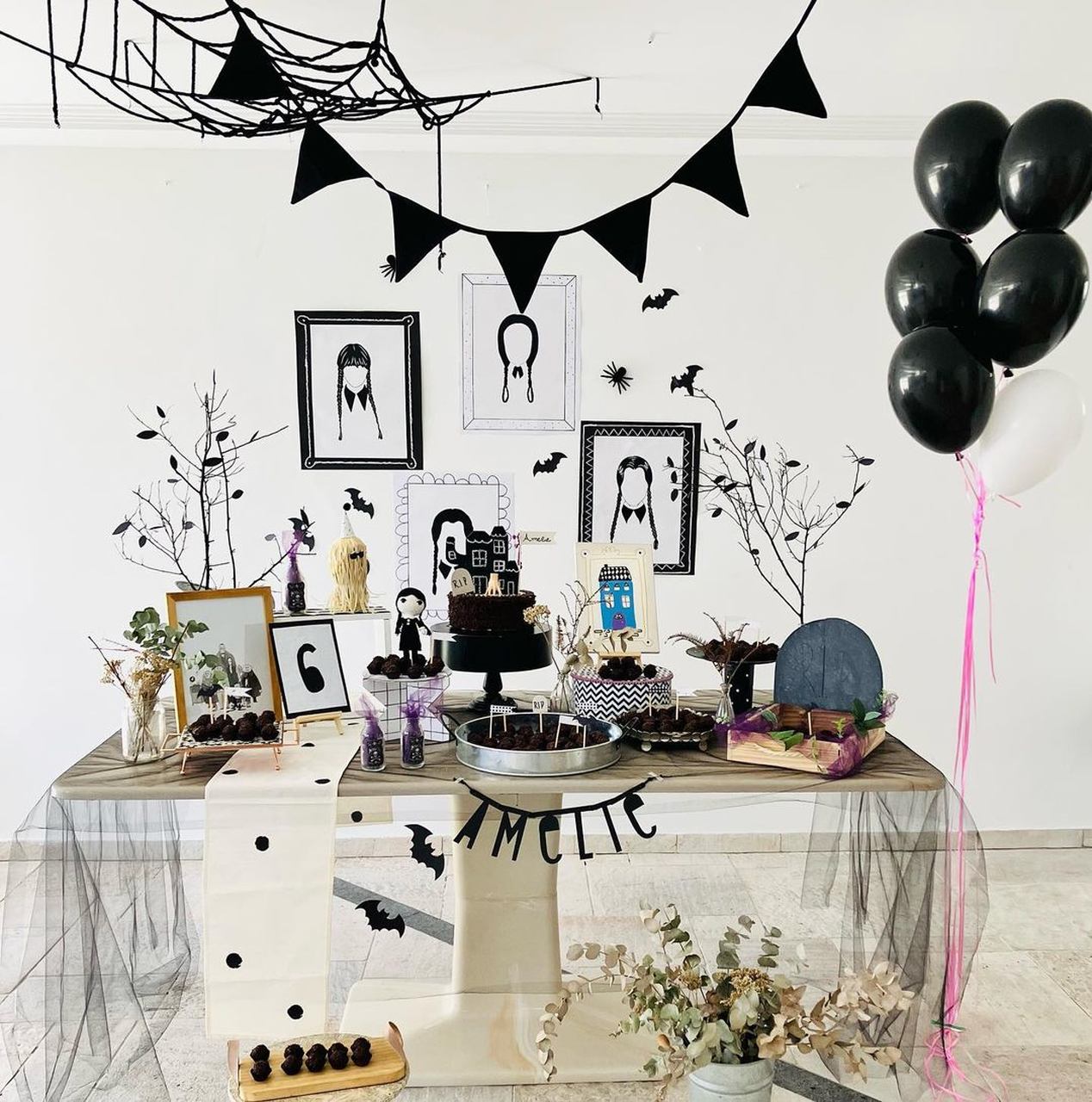 Tema Wandinha: conheça a nova tendência para festas infantis! Tema Wandinha: conheça a nova tendência para festas infantis!
