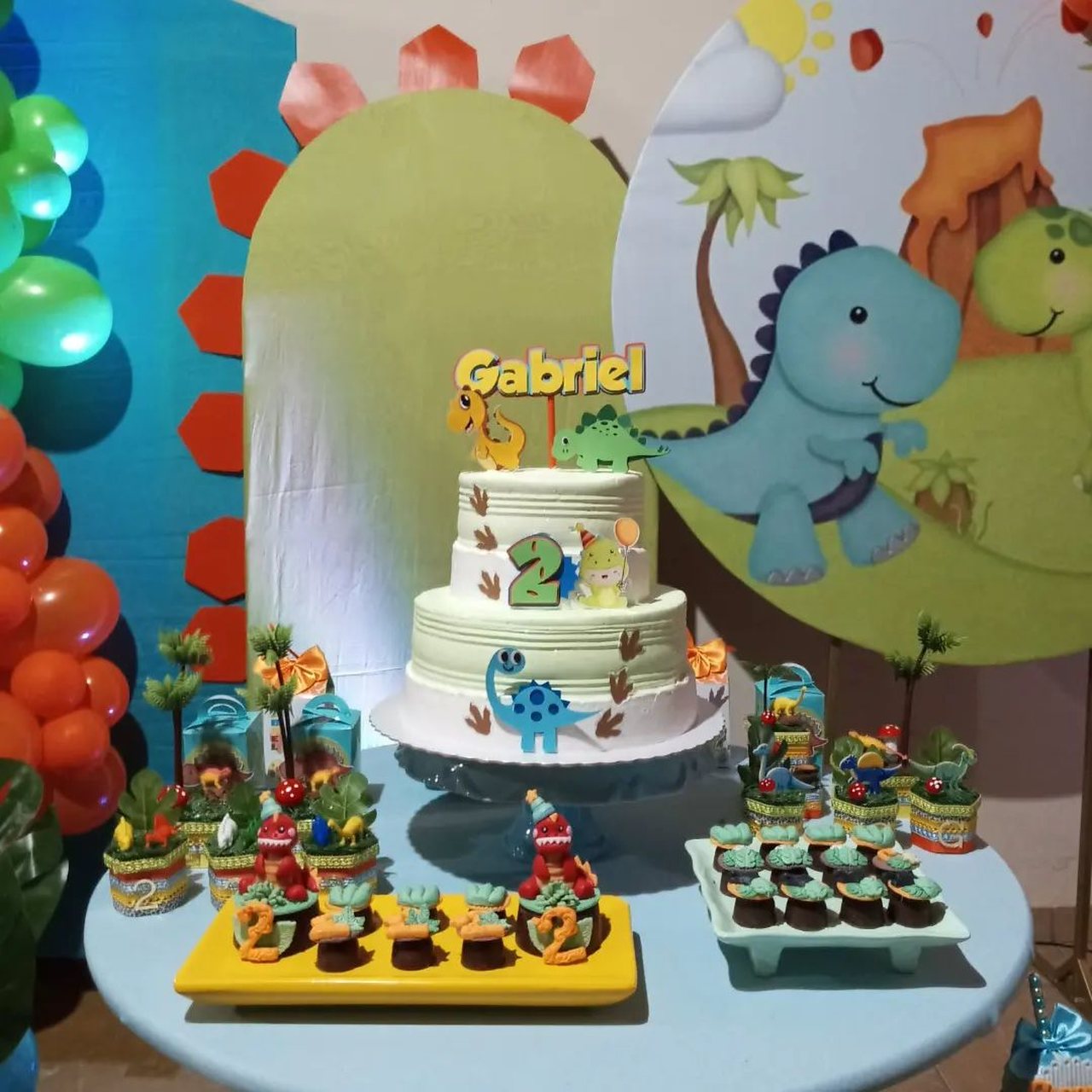 Confira 25 inspirações de decoração Dino Baby e prepare uma festa linda!