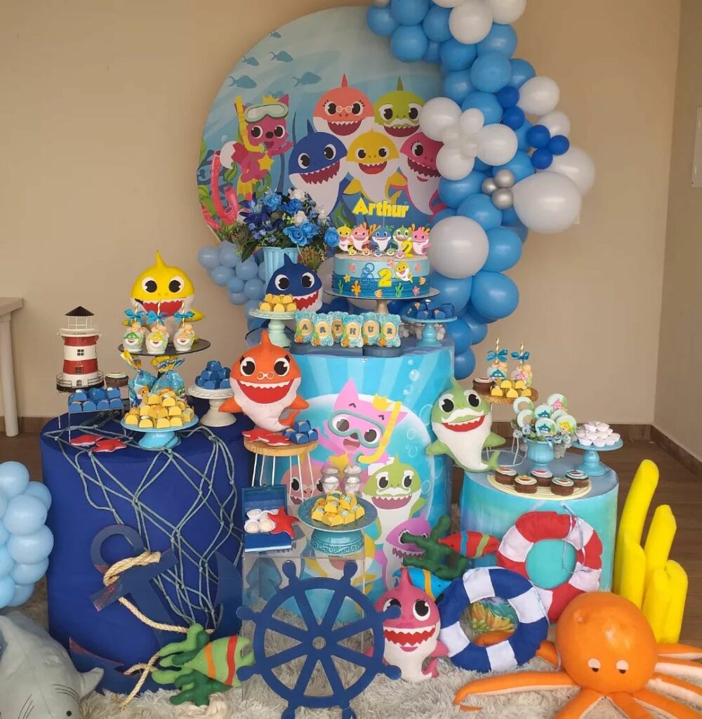 20 ideias de decoração para uma festa Baby Shark de arrasar!